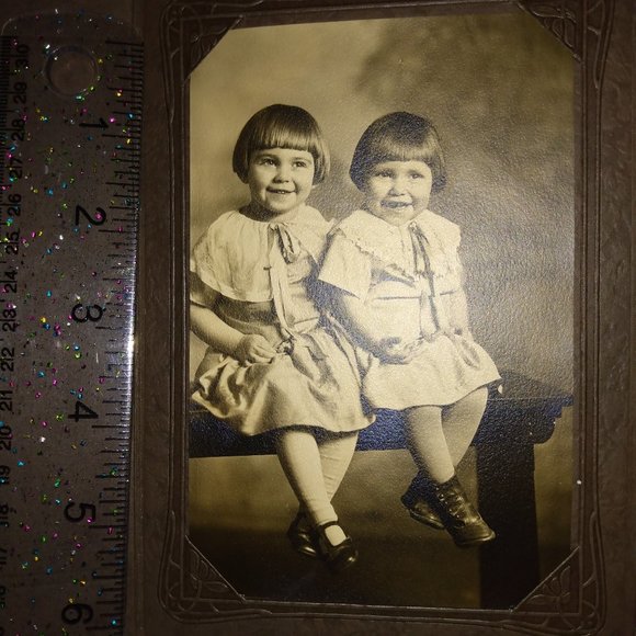 Accents | Antique Victorian Era 2 Cute Little Girls Smiling Laughing 6 ...